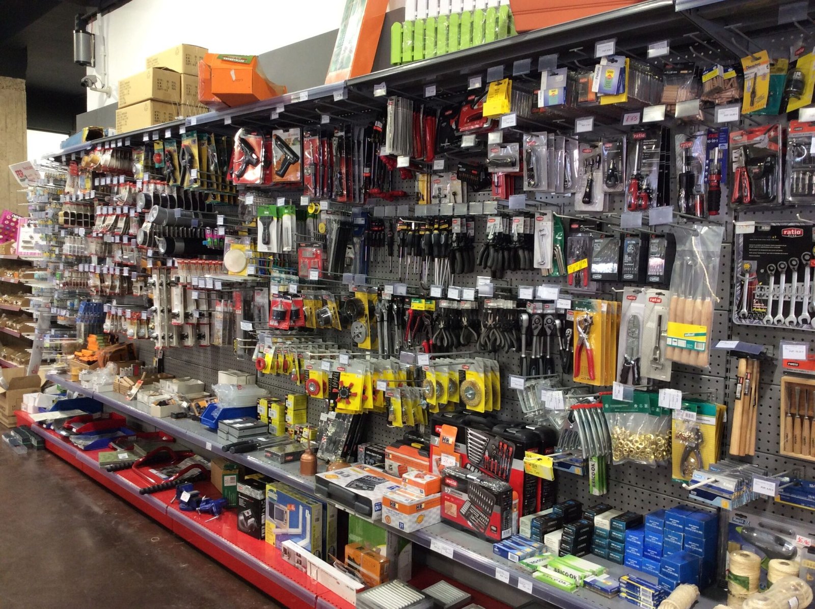 Anurag Traders | Modinagar | Vectus : Authorized Distributor/Dealer of ...